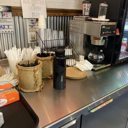 Pizza Barn Yonkers, NY 10704 | Explore Menu, Customer Reviews & Location